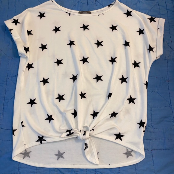 Gyft | Tops | Star Pattern White Top | Poshmark